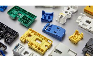 Everything you need to know about core pull injection molding